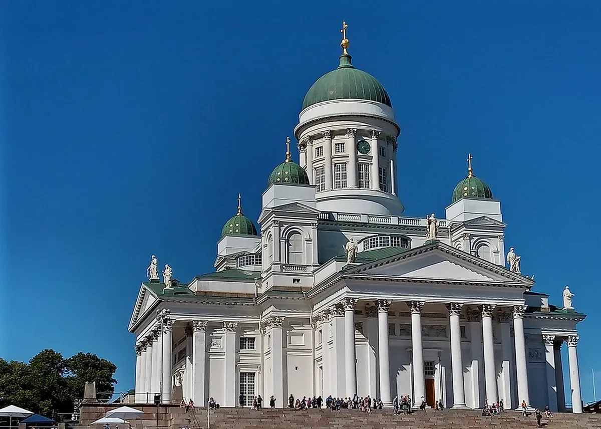 Helsinki Neighborhood Culture Tours: Explore Local Life | FEstivation.com